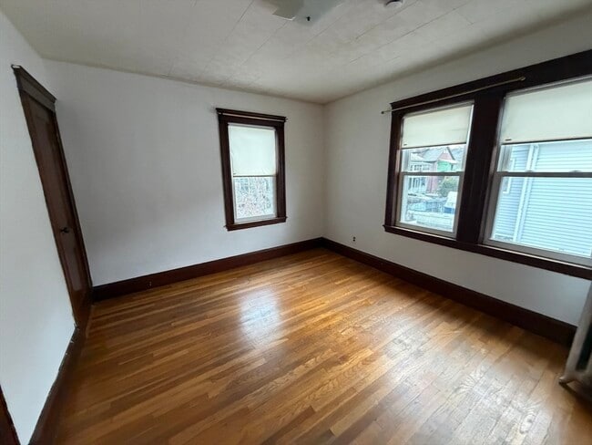 44 Varnum St - 44 Varnum St Arlington MA 02474 | Apartment Finder