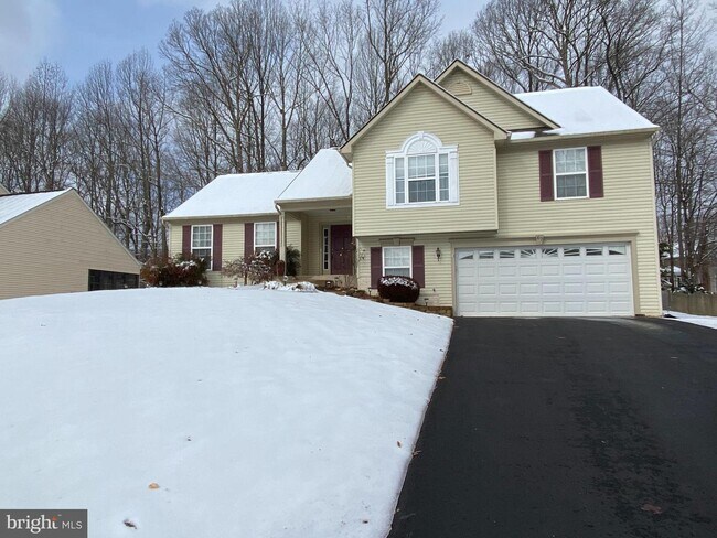 67 Cardinal Forest Dr - 67 Cardinal Forest Dr Fredericksburg VA 22406 ...