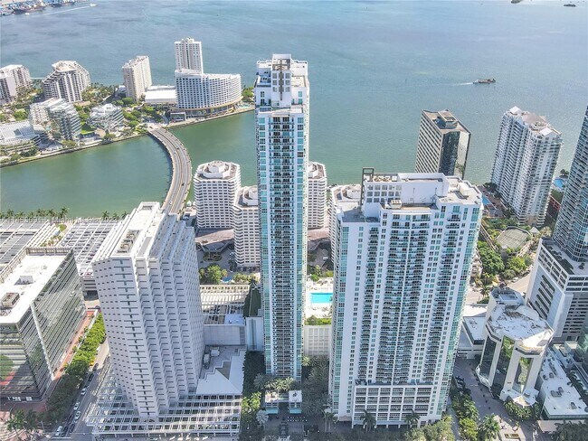 950 Brickell Bay Dr - 950 Brickell Bay Dr Miami FL 33131 | Apartment Finder