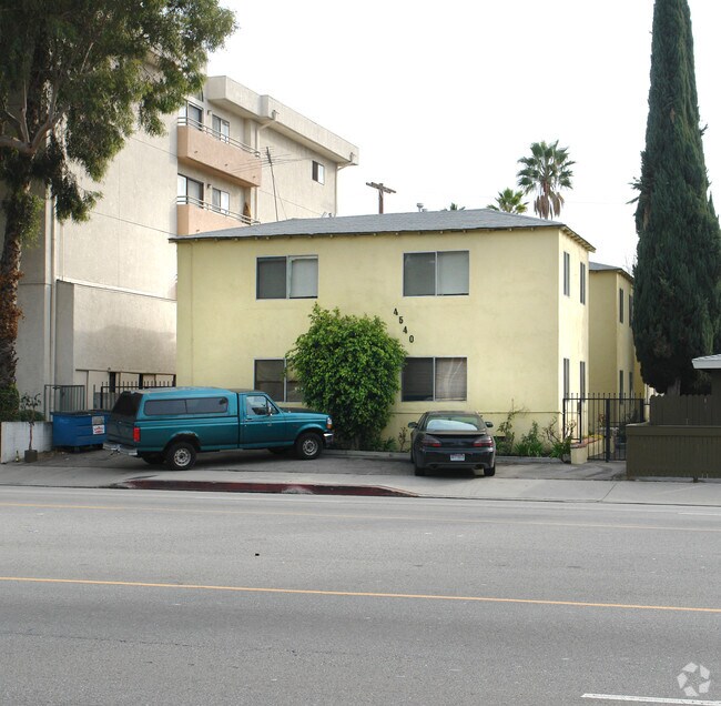 4540 Laurel Canyon Blvd - 4540 Laurel Canyon Blvd Valley Village CA ...