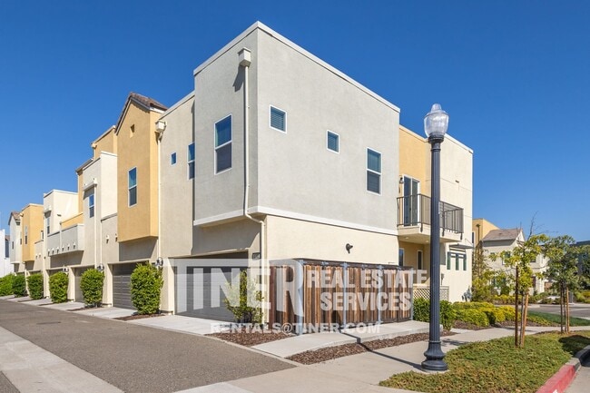 Pristine Newer Natomas Condo in Prime Loca... - 4152 Rotor Ln ...
