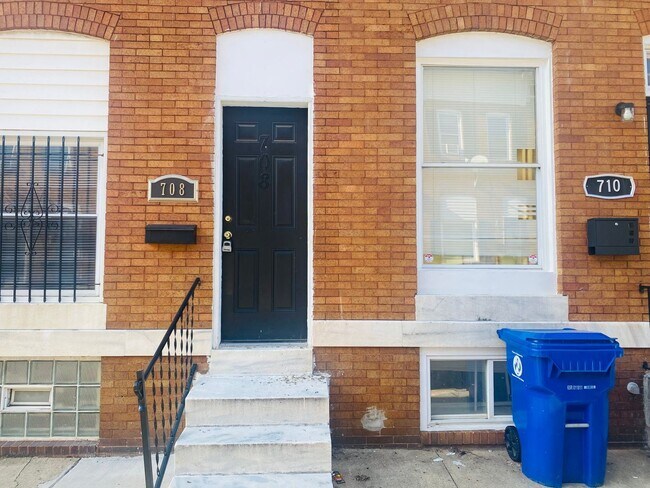 2 br, 1.5 bath House - 708 N. STREEPER STREET - 708 N Streeper St ...