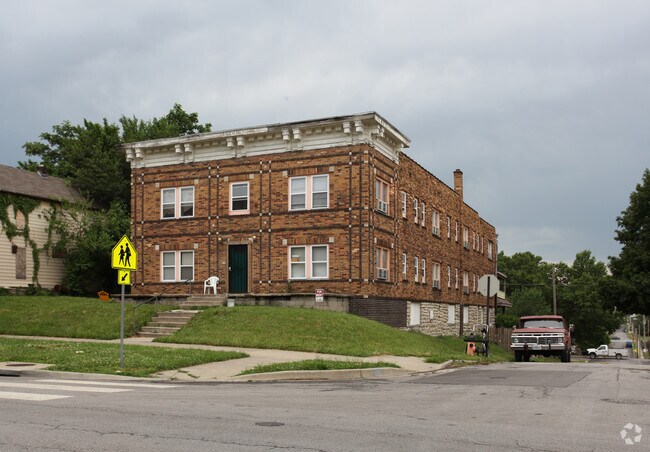 2400 Benton Blvd - 2400 Benton Blvd Kansas City MO 64127 | Apartment Finder