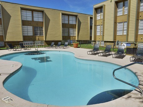 College Pointe - 201 Indiana Ave Lubbock TX 79415 | Apartment Finder