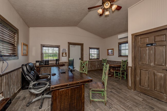 Silver Horse Ranch - Bryan, TX | Apartment Finder