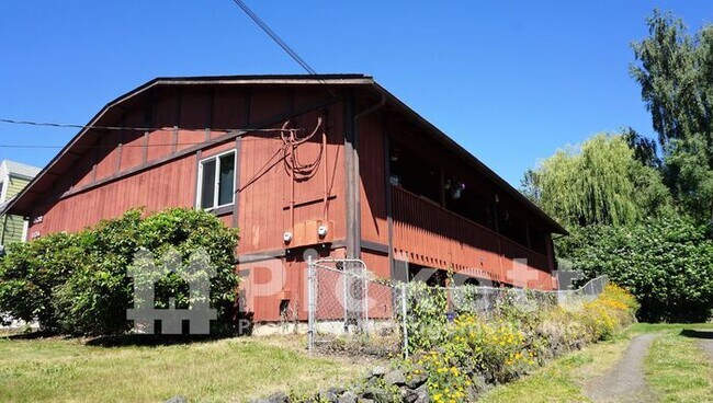 Beautifully Updated 2 Bedroom in Manette - 1134 Scott Ave Bremerton WA ...