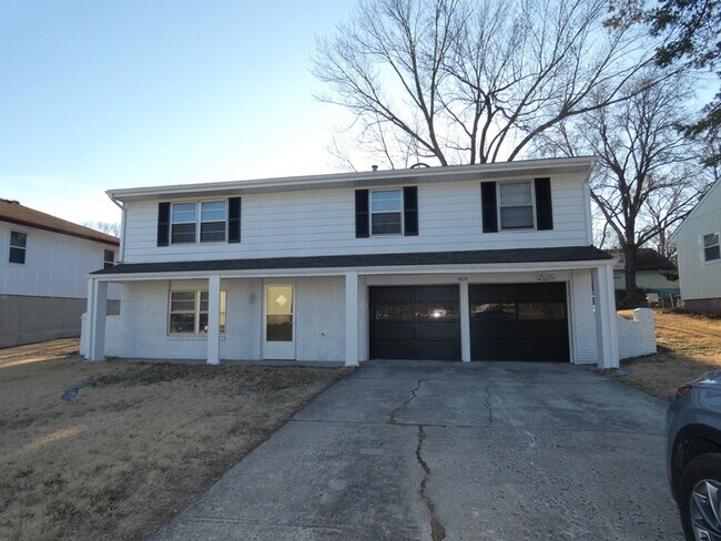 Beautiful Home in North Kansas City School... - 5616 N Denver Ave ...