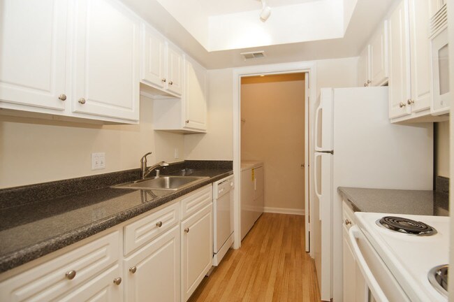 Brookside View - 8206 Streamside Dr Gaithersburg MD 20879 | Apartment ...