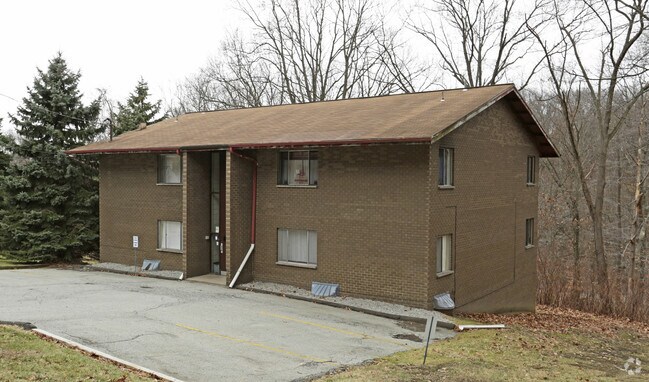 Renzie Park - 2412 Versailles Ave McKeesport PA 15132 | Apartment Finder