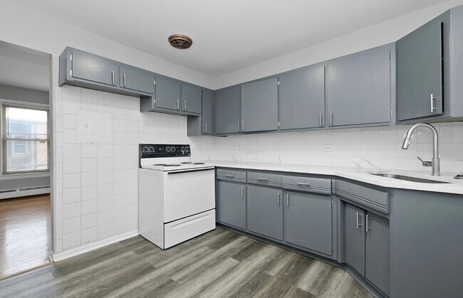 10513 S Hale Ave - 10513 S Hale Ave Chicago IL 60643 | Apartment Finder