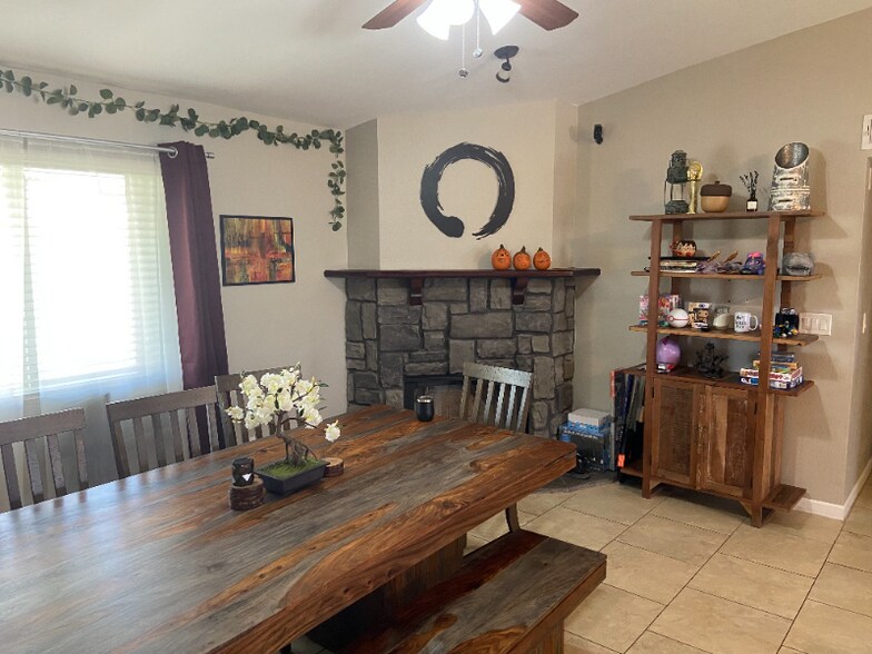 6360 E Ivy St - 6360 E Ivy St Mesa AZ 85205 | Apartment Finder