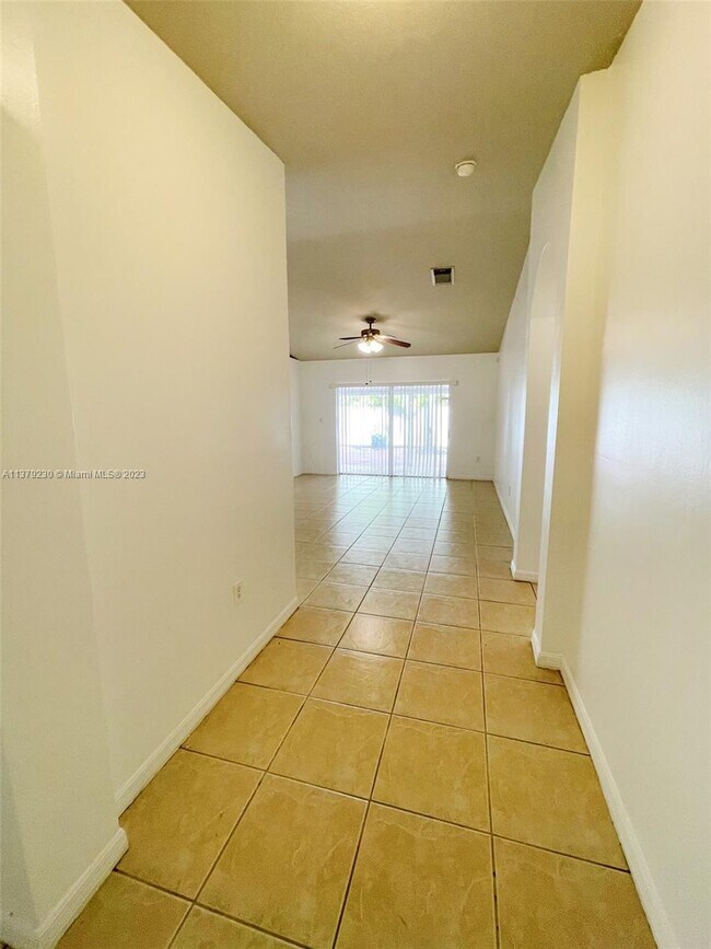 28003 SW 136th Pl - 28003 SW 136th Pl Homestead FL 33033 | Apartment Finder