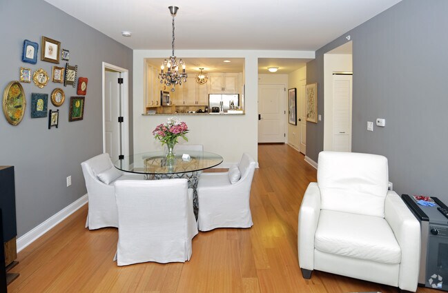 The Alexander - Edgewater, NJ | Apartment Finder