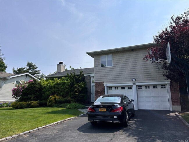 18 Sutton Terrace - 18 Sutton Terrace Jericho NY 11753 | Apartment Finder
