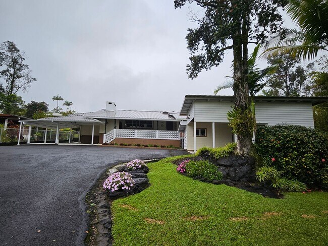 Beautiful 4 Bedroom 2 Bath Home in Hilo - 250 Country Club Dr Hilo HI 96720 | Apartment Finder