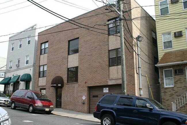 22 69th Street c2 - 22 69th St Guttenberg NJ 07093 | Apartment Finder
