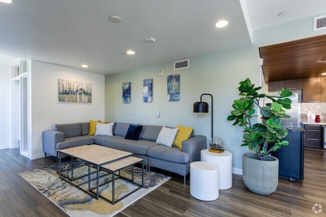 The Addy - Portland, OR | Apartment Finder