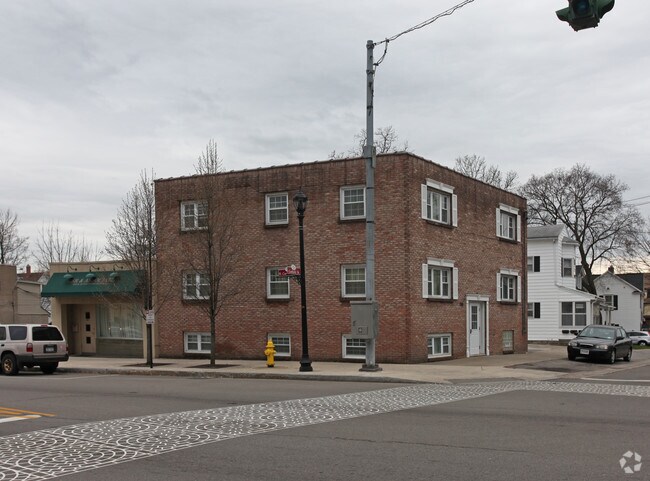 300 Garfield St - 300 Garfield St East Rochester NY 14445 | Apartment ...