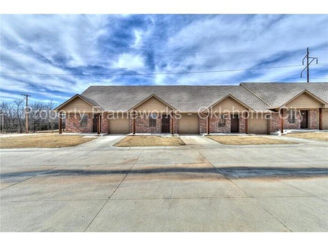 13807 Acme Rd - 13807 Acme Rd Shawnee OK 74804 | Apartment Finder