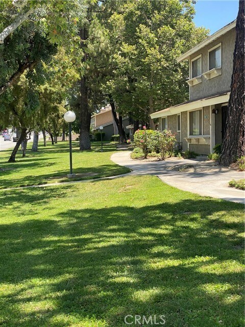 2061 W Redlands Blvd - 2061 W Redlands Blvd Redlands CA 92373 ...