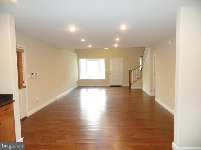 2012 Leonard Rd - 2012 Leonard Rd Falls Church VA 22043 | Apartment Finder