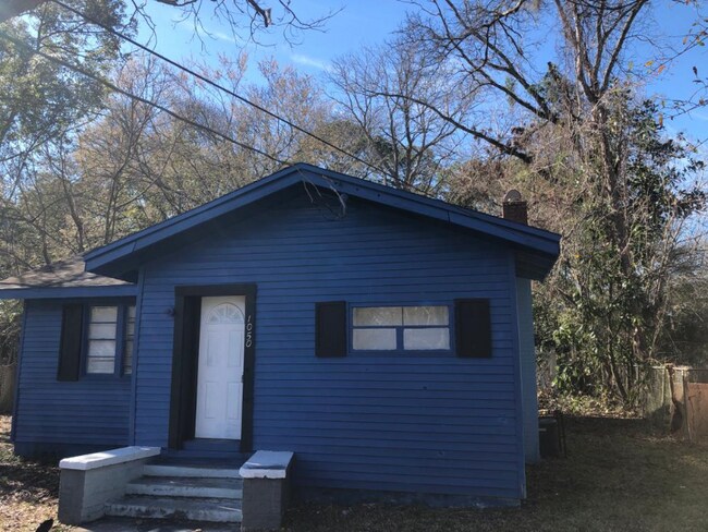 1050 Hood Ave - 1050 Hood Ave Jacksonville FL 32254 | Apartment Finder