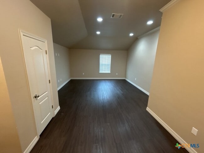 2710 S Clear Creek Rd - 2710 S Clear Creek Rd Killeen TX 76549 ...
