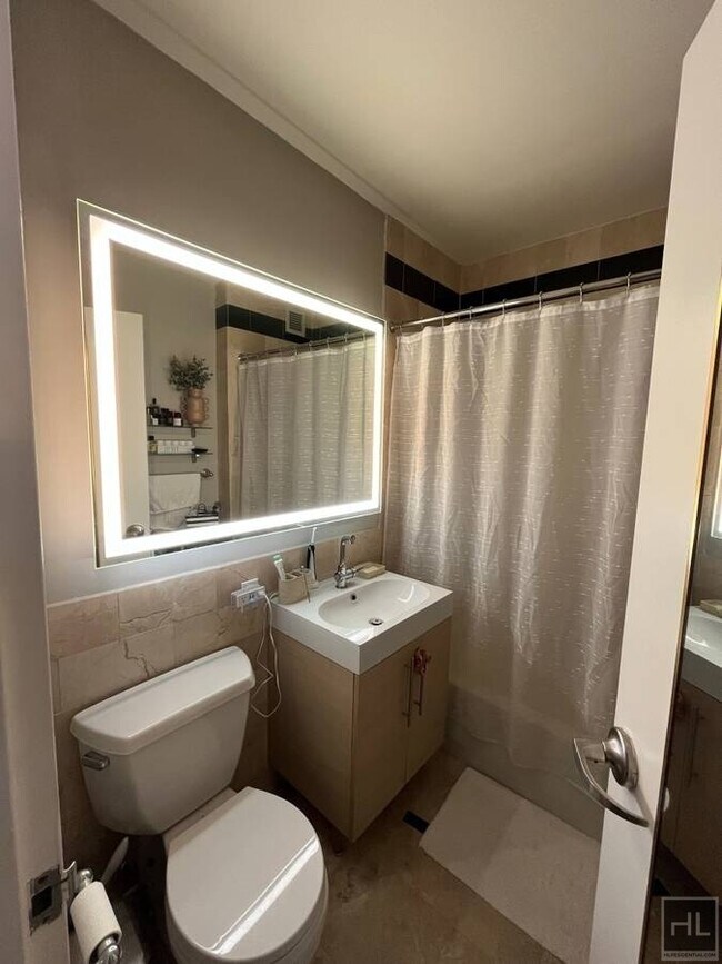 BATTERY PLACE - 17 Battery Pl New York NY 10004 | Apartment Finder