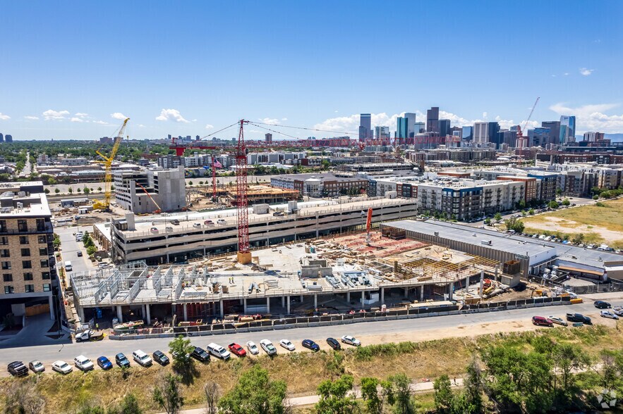 The Deveraux - 2950 Arkins Ct Denver CO 80216 | Apartment Finder