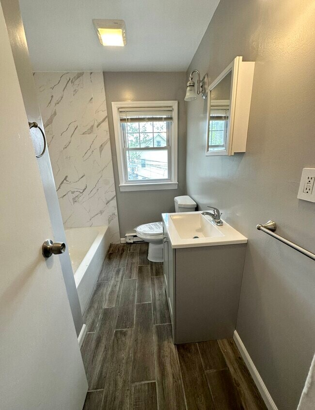 196 N Park St - 196 N Park St East Orange NJ 07017 | Apartment Finder