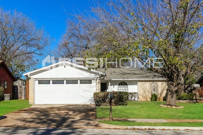 1013 High Point Road - 1013 High Point Rd Arlington TX 76015 ...