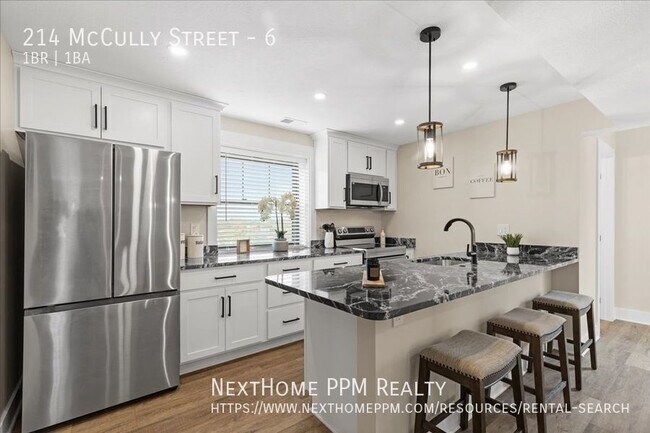 Updated 1 bedroom with office and in unit ... - 214 McCully St ...