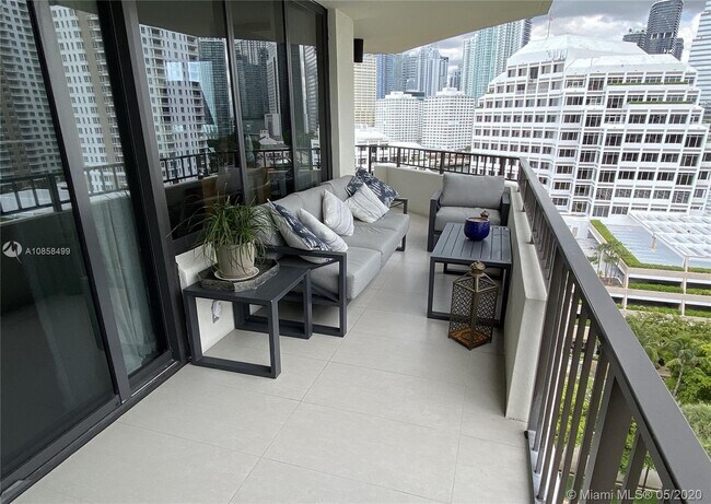 520 Brickell Key Dr - 520 Brickell Key Dr Miami FL 33131 | Apartment Finder