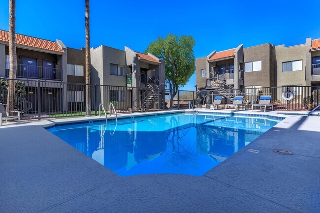 Saddle Ridge Apartments - Oro Valley, AZ | Apartment Finder