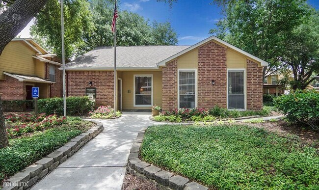 1 br, 1 bath Condo - 2323 W Bay Area Blvd ... - 2323 Bay Area Blvd ...