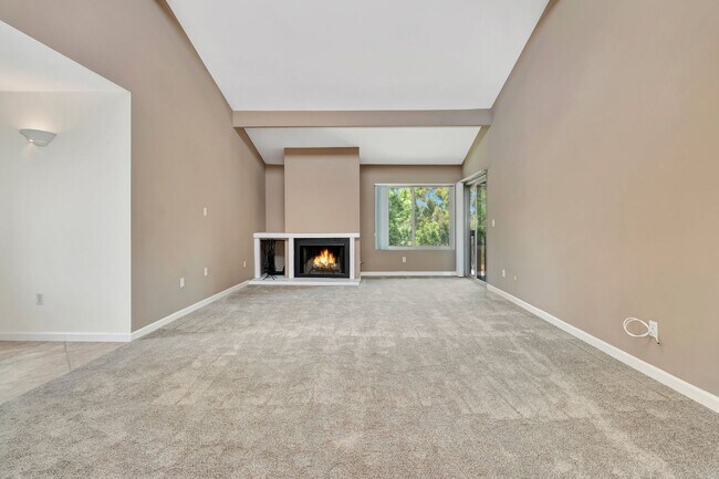 Mission Valley/Grantville area! Upgraded a... - 6359 Rancho Mission Rd ...