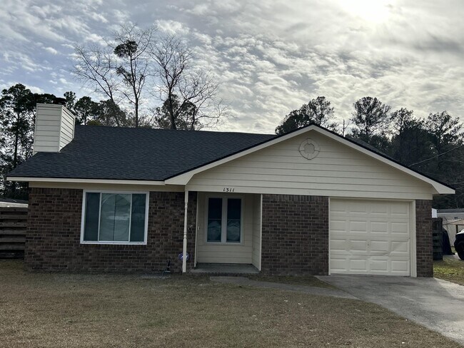 1311 Tower Dr - 1311 Tower Dr Hinesville GA 31313 | Apartment Finder