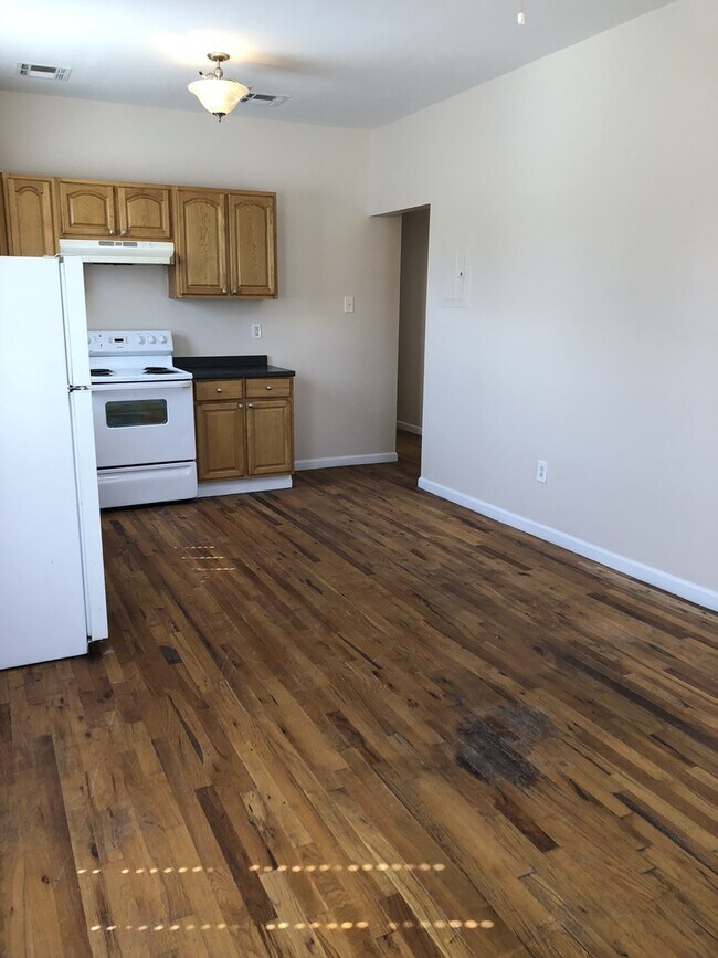 2512-14 Gravier - 2512 Gravier St New Orleans LA 70119 | Apartment Finder