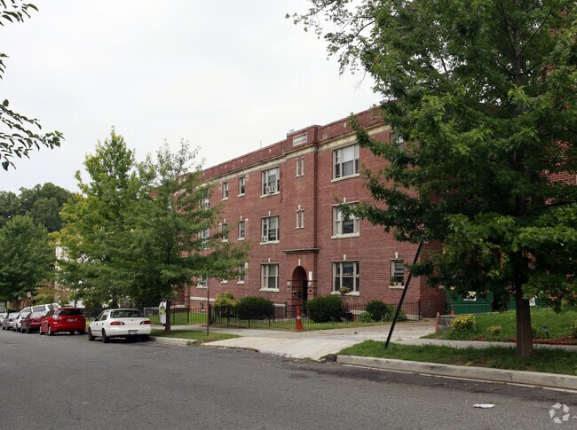 1431-1437 Somerset Pl NW - 1431-1437 Somerset Pl NW Washington DC 20011 ...