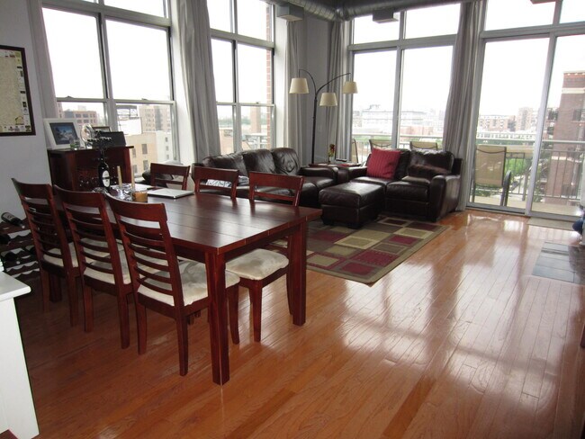 111 S Morgan St - 111 S Morgan St Chicago IL 60607 | Apartment Finder