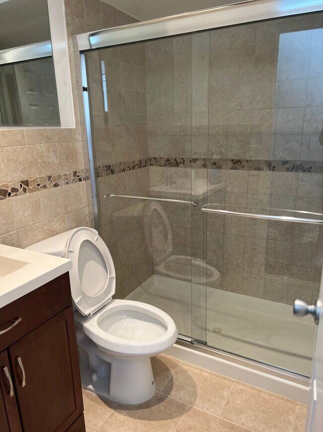 202 Gower St - 202 Gower St Staten Island NY 10314 | Apartment Finder