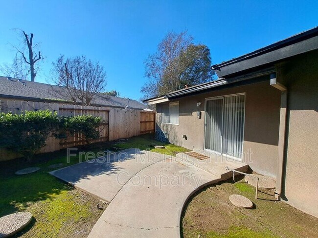 4943 N Harrison Ave - 4943 N Harrison Ave Fresno CA 93704 | Apartment ...