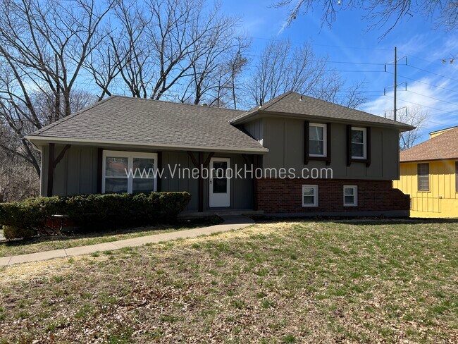 6024 Woodside Ave - 6024 Woodside Ave Kansas City MO 64133 | Apartment ...
