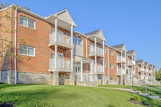Alston Park - 313-425 Glenwood Ave Cincinnati OH 45217 | Apartment Finder