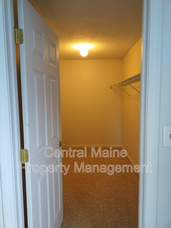 37 Northern Avenue Heights - 37 Northern Avenue Heights Auburn ME 04210 ...