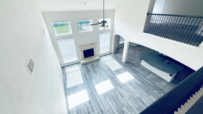 1236 Laurel Lp - 1236 Laurel Lp Angleton TX 77515 | Apartment Finder