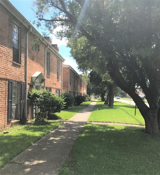 3003 Broadway St - 3003 Broadway St Houston TX 77017 | Apartment Finder