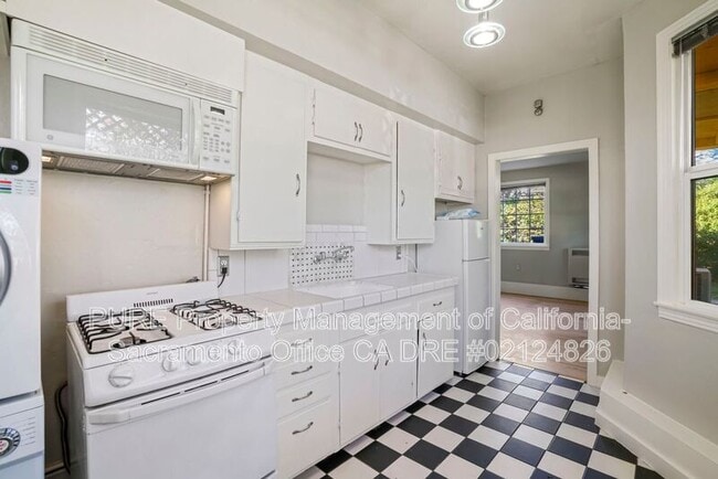 2324 Castro Way - 2324 Castro Way Sacramento CA 95818 | Apartment Finder