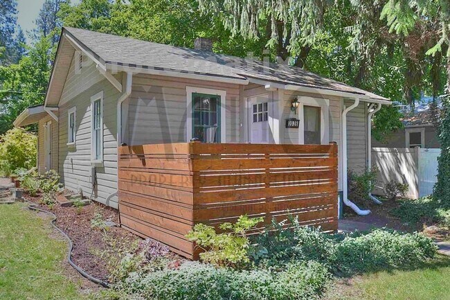 Darling Bungalow in the Perry District - 2028 E 15th Ave Spokane WA ...