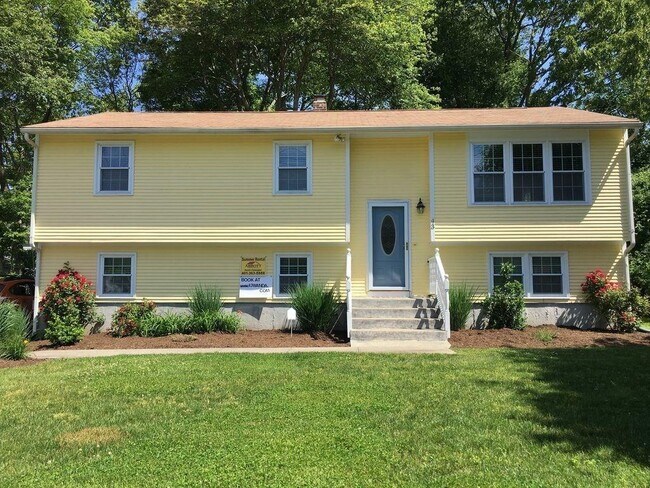 43 Wanda St - 43 Wanda St Narragansett RI 02882 | Apartment Finder